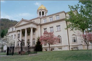 Boone County Courthouse - Clio