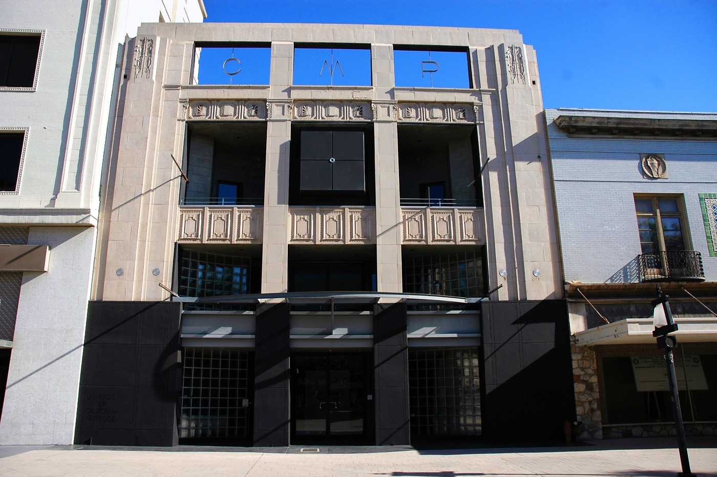 University of California, Riverside ARTSblock - Clio