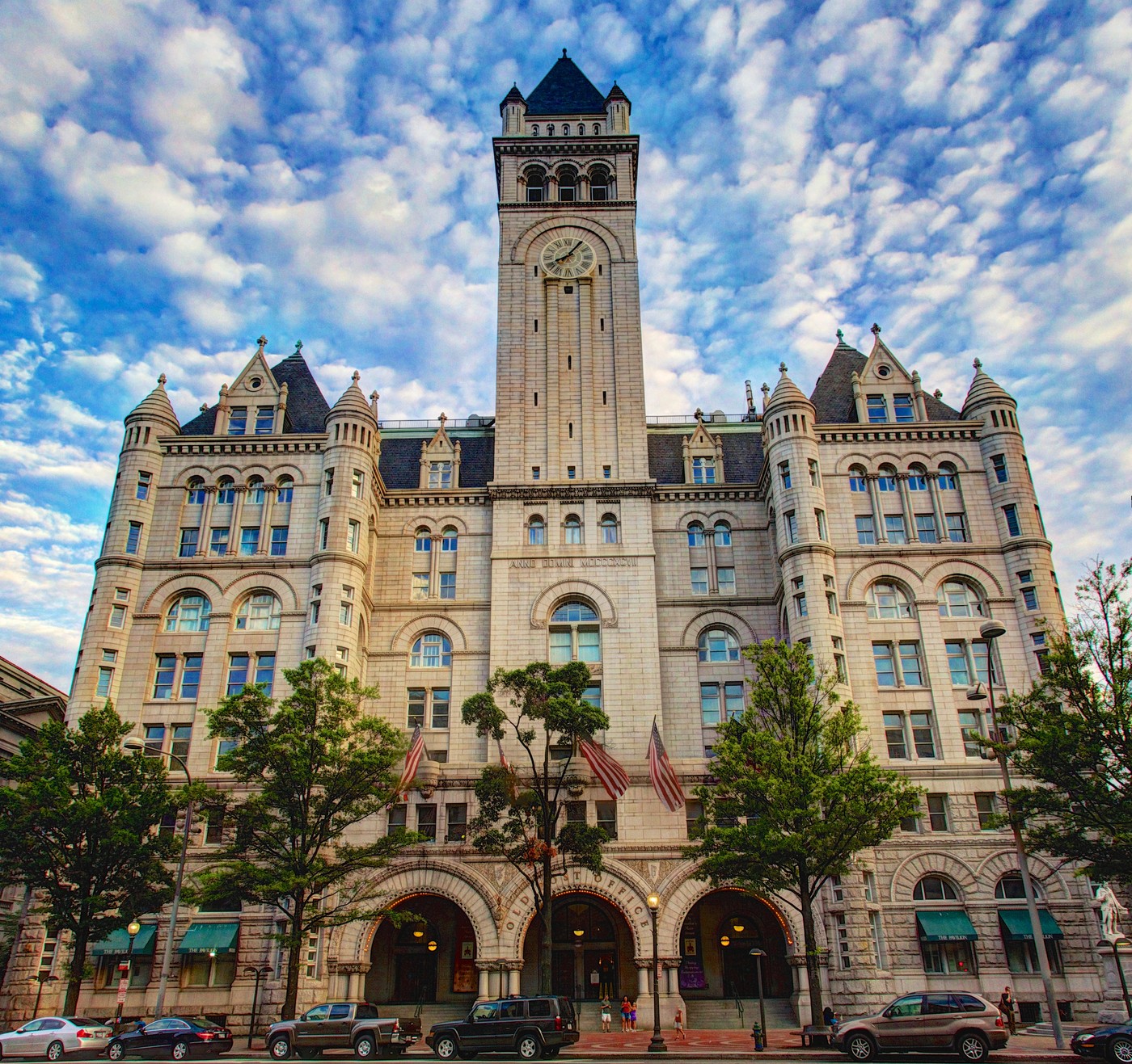 Old Post Office Building and Pavilion - Clio