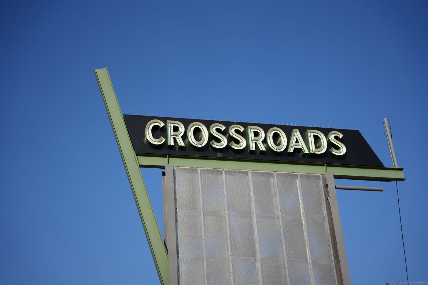 Introduction to the early history of the Crossroads and its connection ...
