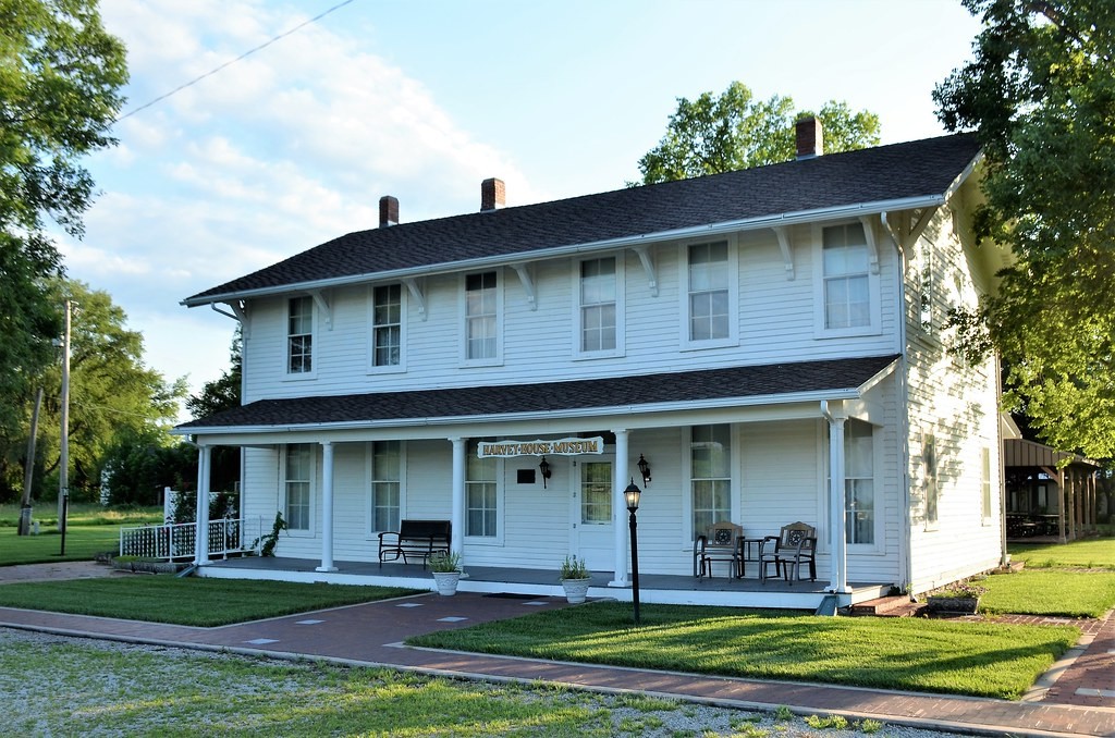 Harvey House Museum, formerly the Clifton Hotel - Clio