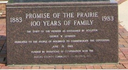 Promise of the Prairie Statue (1983) - Clio