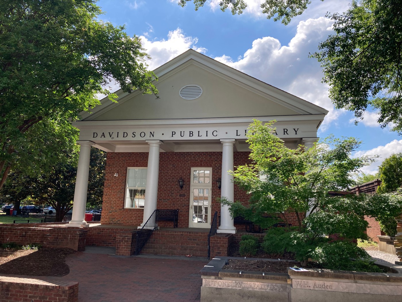 Davidson Library - Clio
