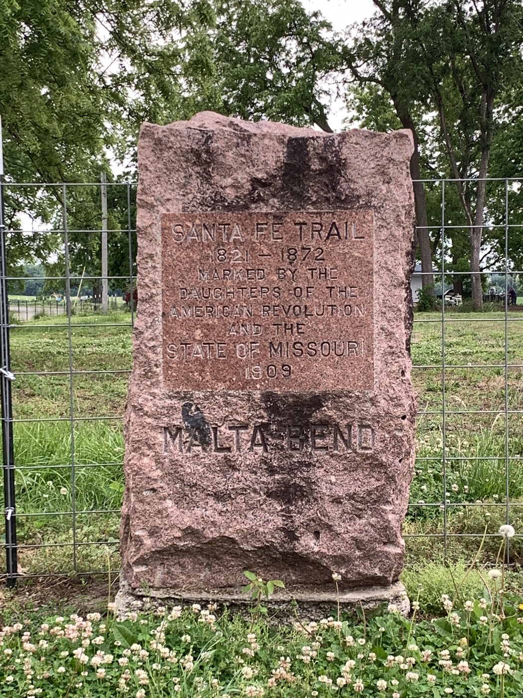 Santa Fe Trail Marker; Malta Bend, Mo. - Clio