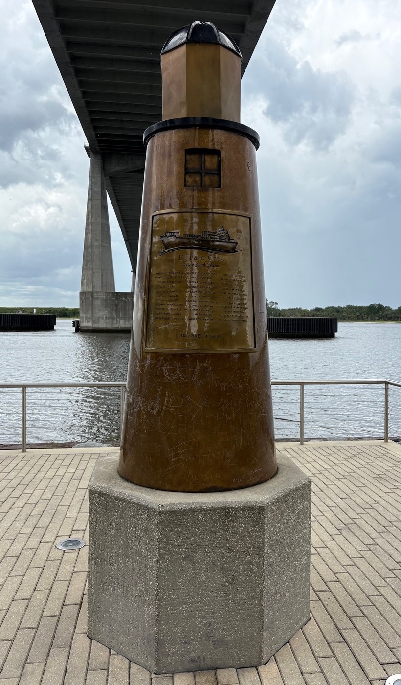 El Faro Memorial at Dames Point Park - Clio