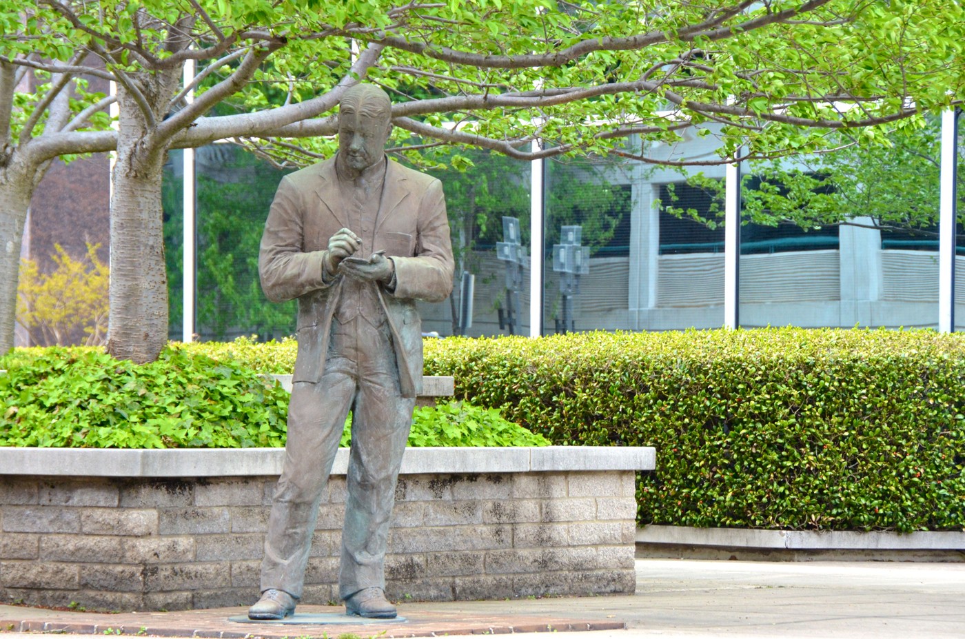 O. Henry Statues - Clio