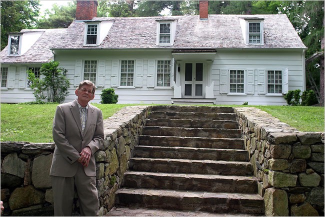 Mandeville House - Clio