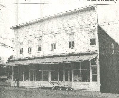 Roberts Store - Clio