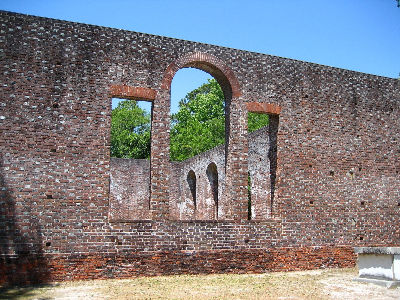 Brunswick Town/Fort Anderson State Historic Site - Clio