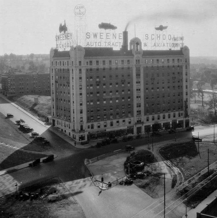 Sweeney School Building - Clio