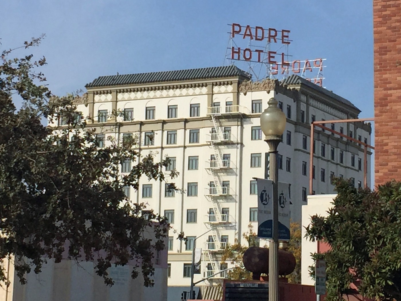 The Padre Hotel - Clio
