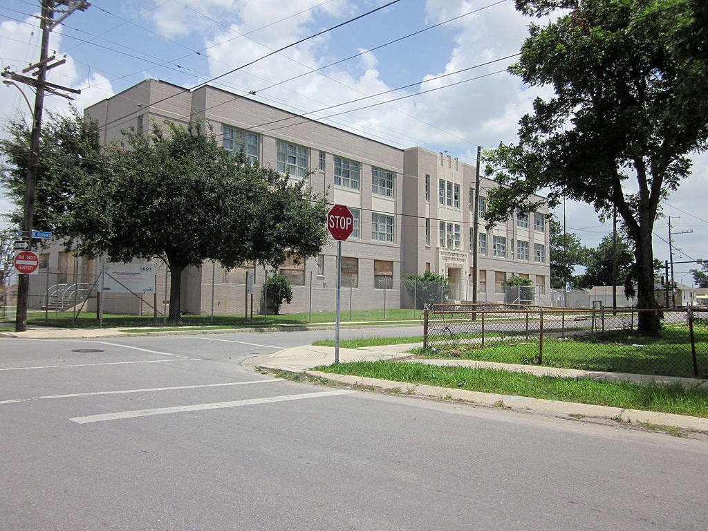 William Frantz Elementary School, school of Ruby Bridges - Clio