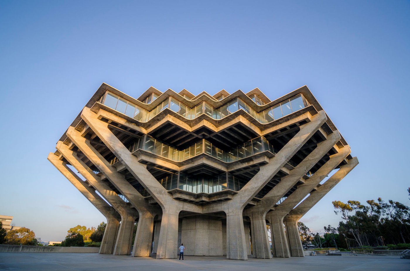 Geisel Library, UCSD - Clio