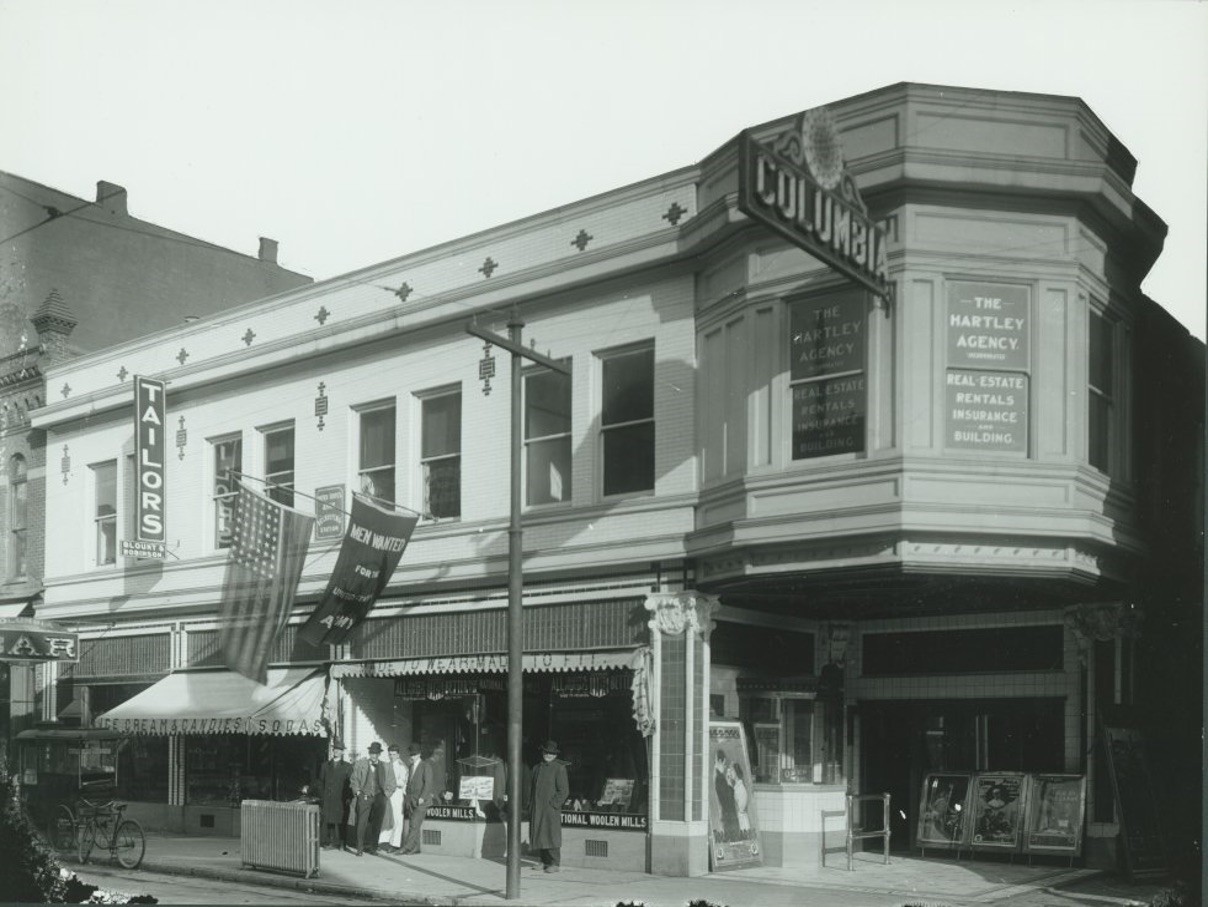 Columbia Theater - Clio