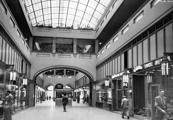 Broadway Arcade, Los Angeles - Clio