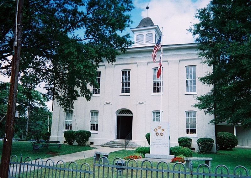 Carroll County Courthouse - Clio
