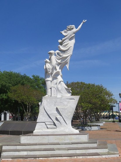 Monument to the Immigrant - Clio