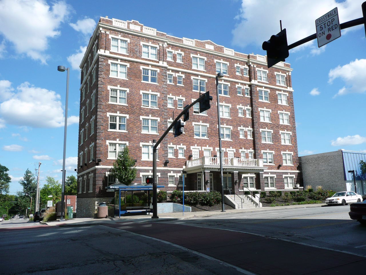 Chatham Hotel (Senior Center of the Chathams) - Clio