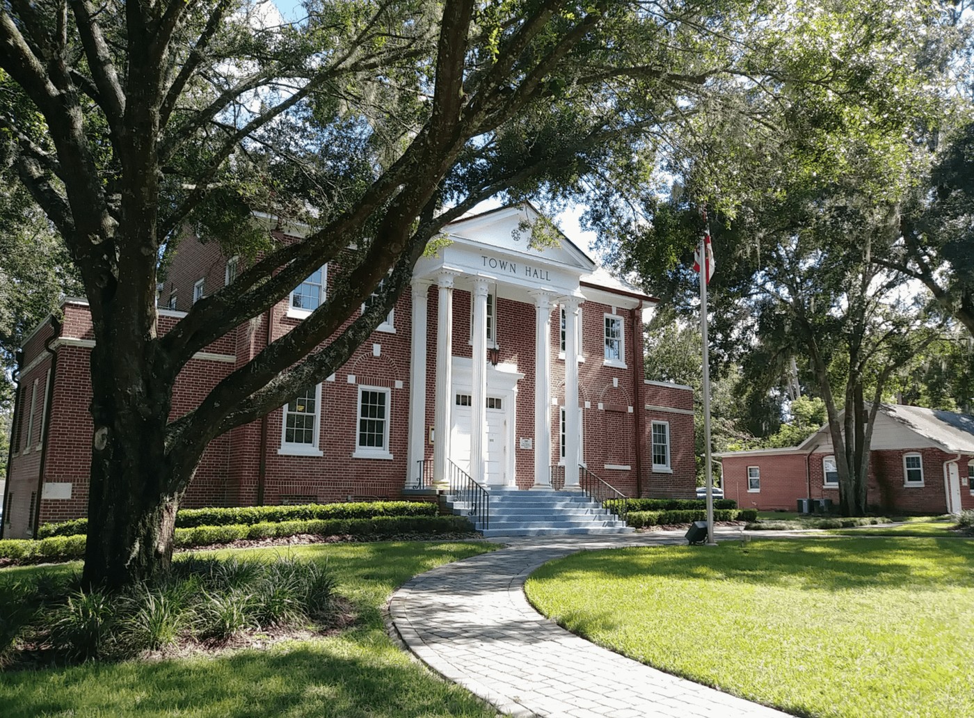Walking Tour of Historic Orange City - Clio