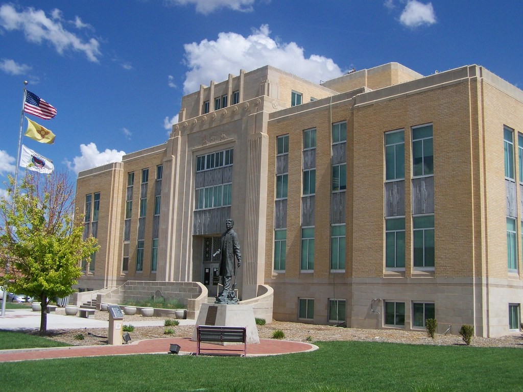 Roosevelt County Courthouse - Clio