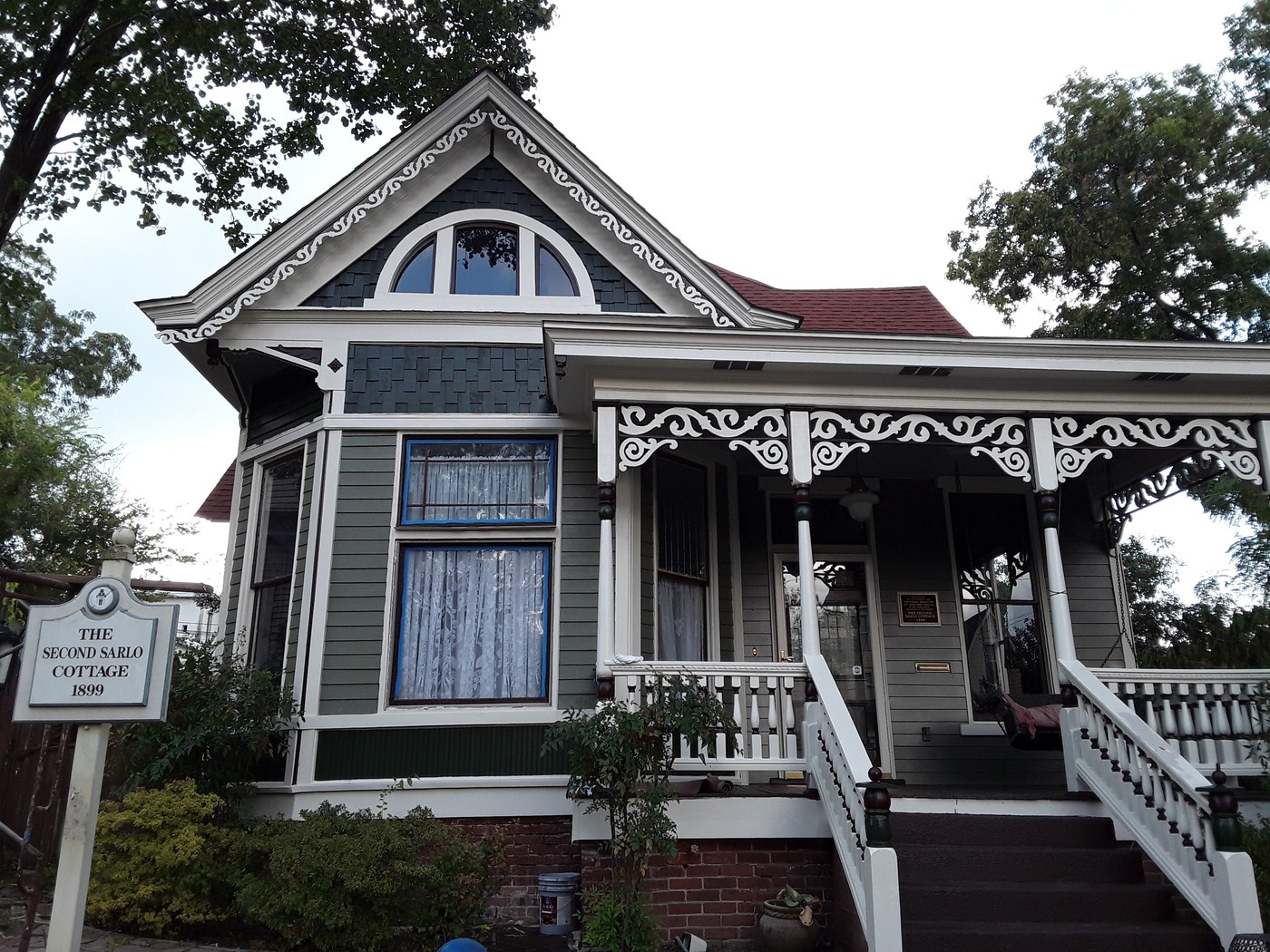 The Second Sarlo Cottage - Clio