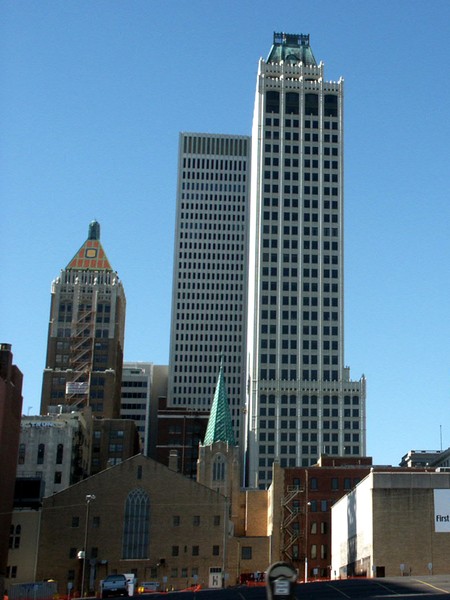 Mid-Continent Tower (Cosden Building) - Clio