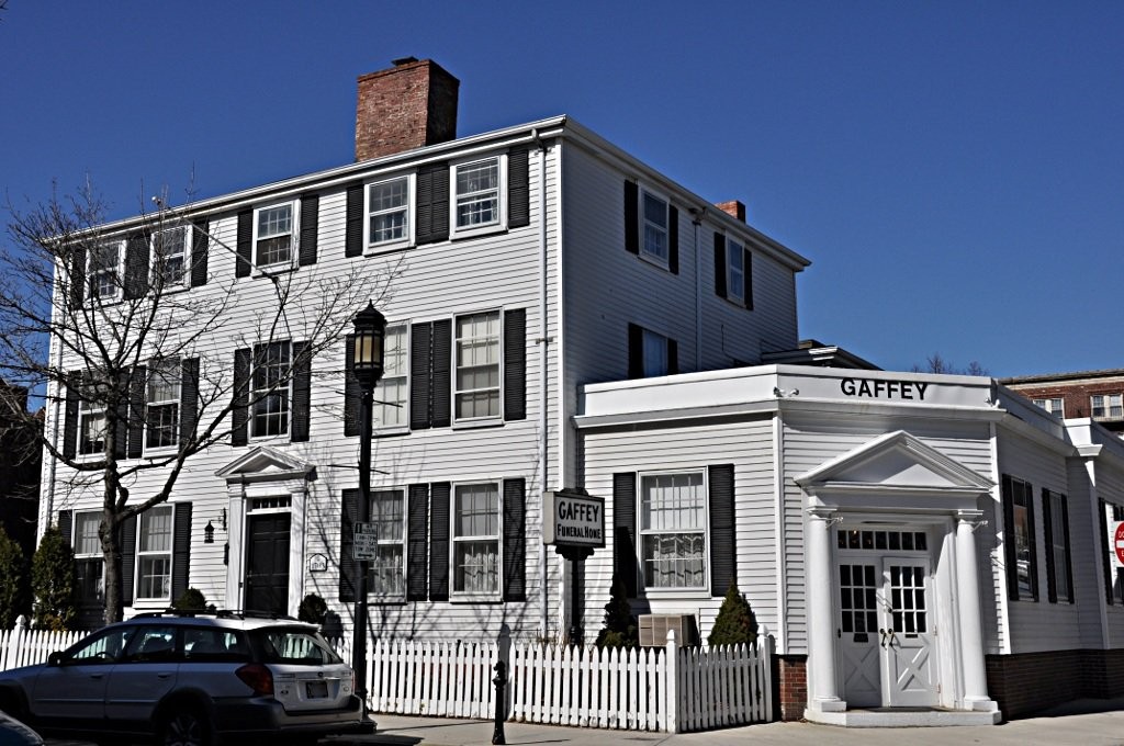 Isaac Hall House - Clio