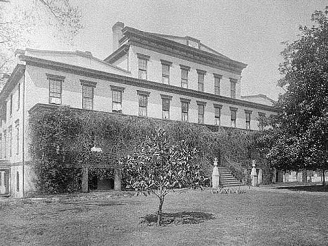 Lucy Cobb Building - Clio