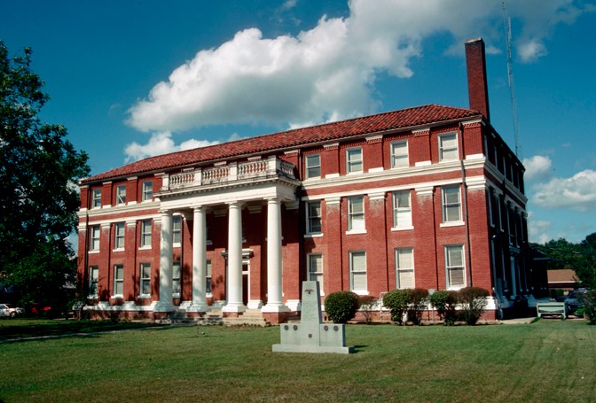 Lawrence County Courthouse - Clio