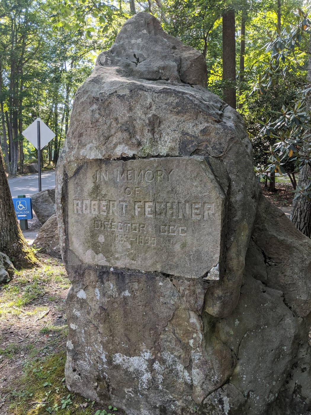 Robert Fechner Monument - Clio