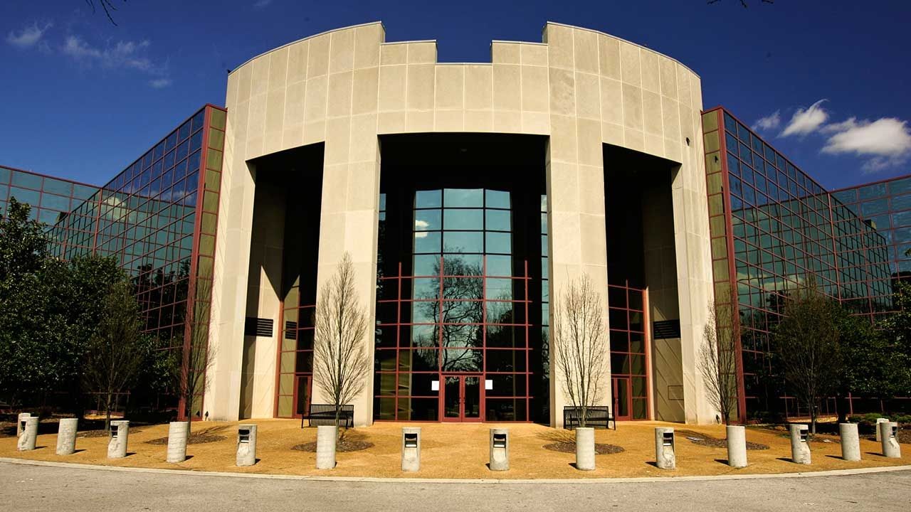 Business Administration Building - Clio