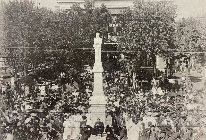 Sam Davis Monument - Clio