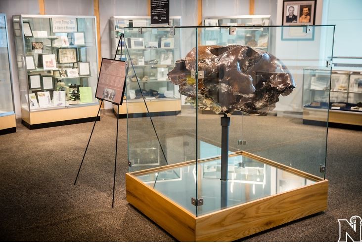 Warren S. and Rita Peck Shuck Museum of Life Sciences. - Clio