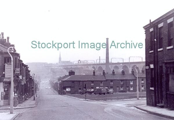 Gradwell Street - Clio