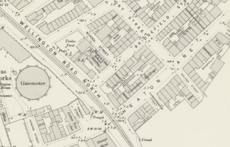 Tailoring workshops in Blue Shop Yard - Clio