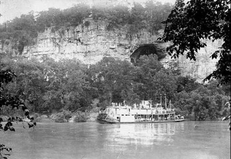 Osage Bridge east of Henley, Missouri - Clio