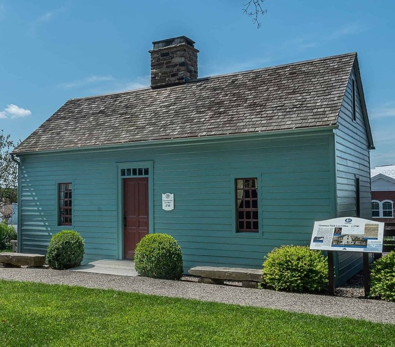 Governor Thomas Fitch Law Office Survived the Burning Of Norwalk - Clio