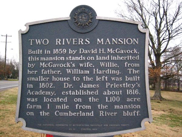 Two Rivers Mansion - Clio