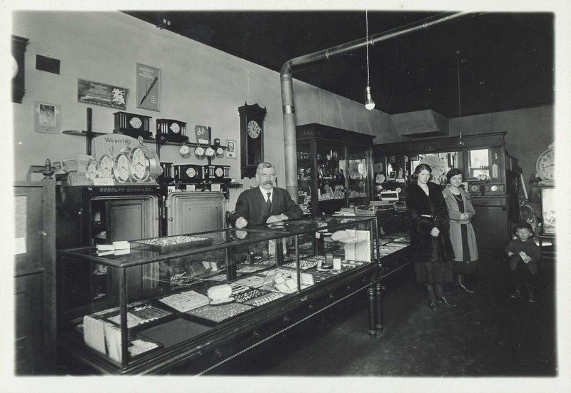 1890s Commerce - Clio