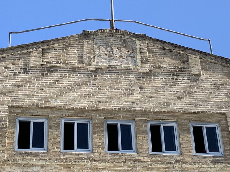 G.J. Sutton Complex (1912-2019) - Clio