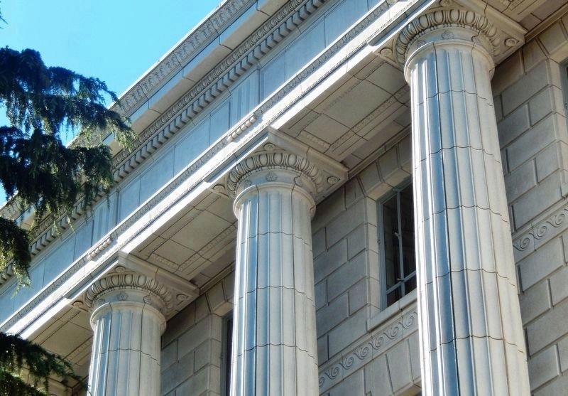 Sacramento Federal Building - Clio