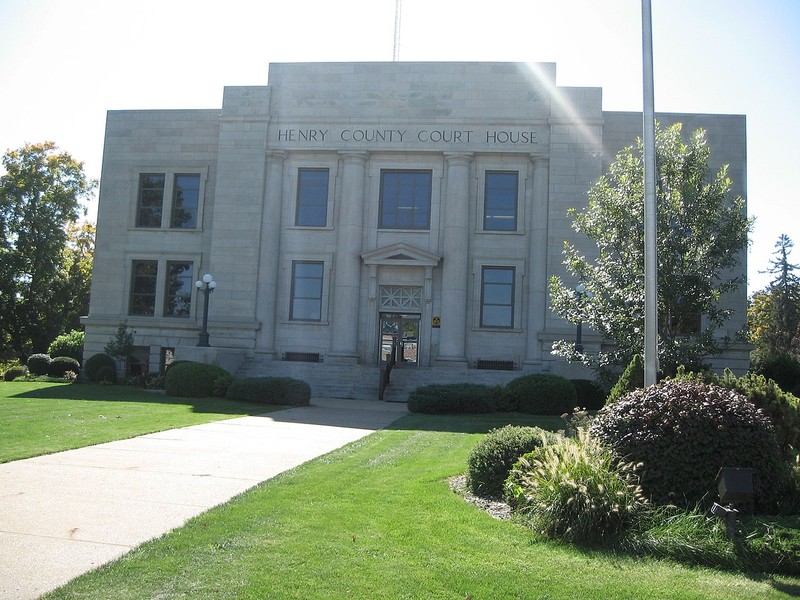 Henry County Courthouse - Clio