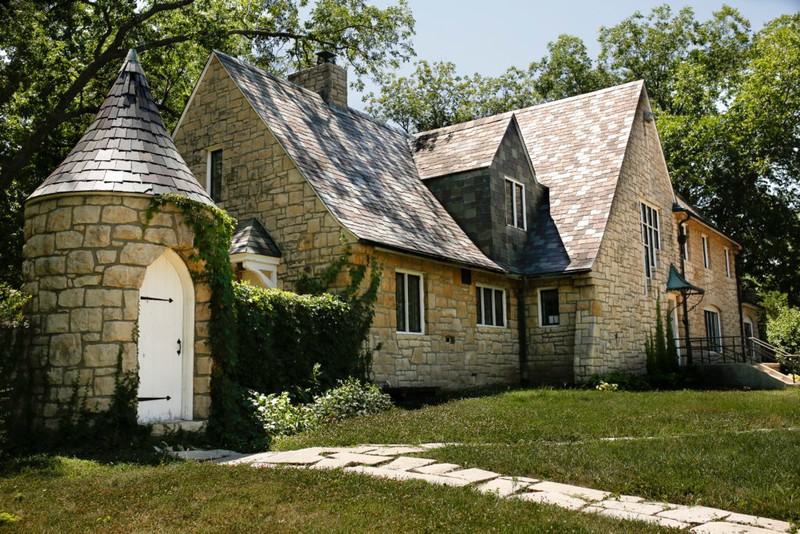 Max Kade Center Annex - Clio