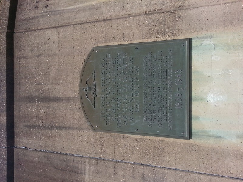 Huntington flood wall - Clio