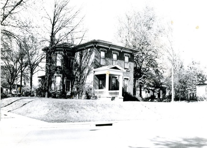 Nash House/Cryder Research Library - Clio