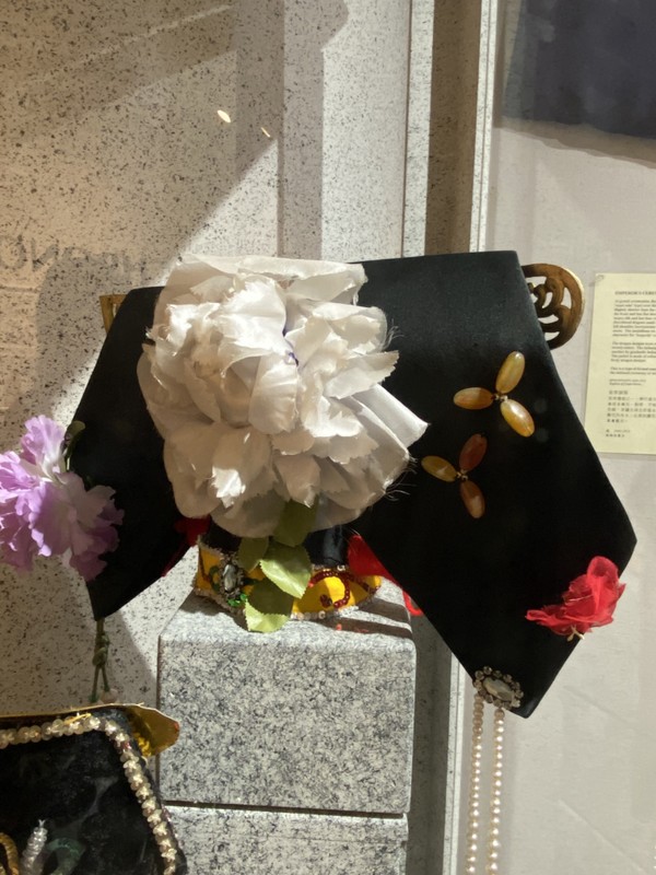 Manchu Women’s Headdress - Clio