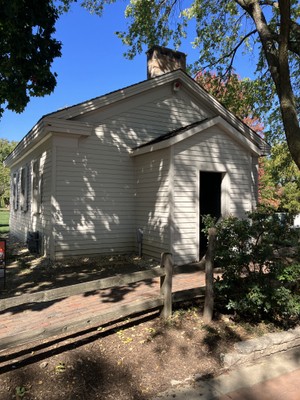 Naper Settlement - Clio
