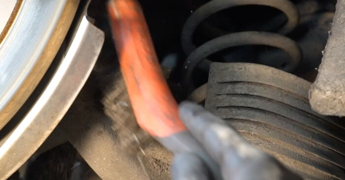 How to change rear upper arm on Audi A4 B8 – replacement guide A4 B8 ...