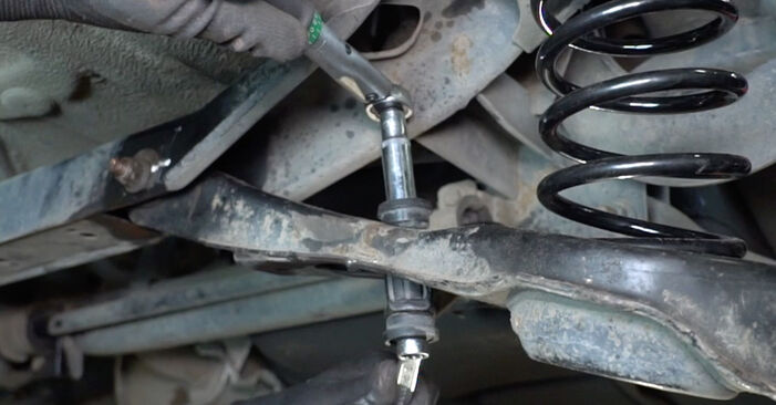 How to change rear coil springs on Ford Focus DAW – replacement guide ...