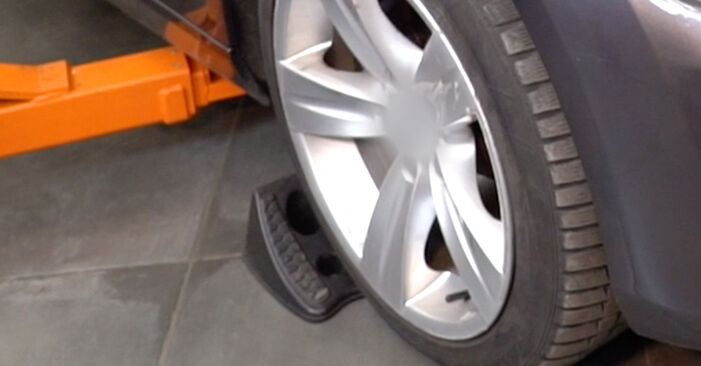 How to change track rod end on BMW E92 – replacement guide